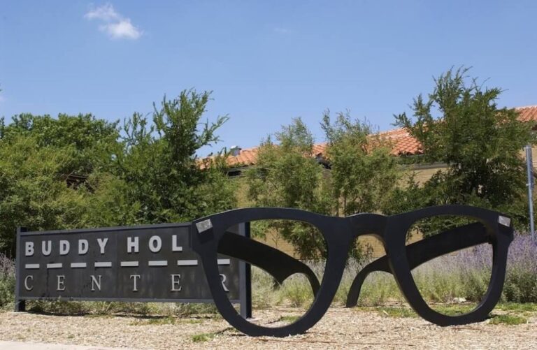 Giant Glasses Prop - WhiteClouds