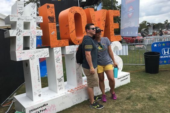 Selfie Background 3D Letters Projects and Examples Gallery - WhiteClouds