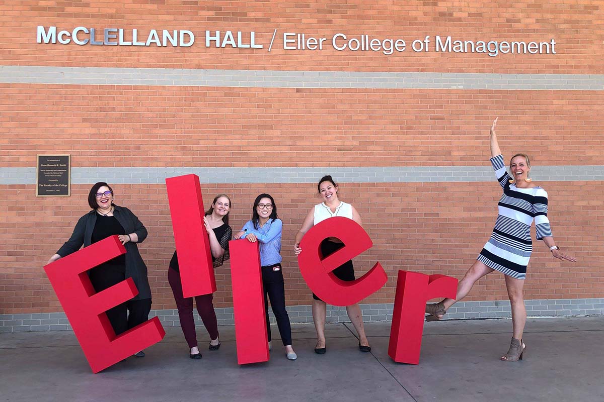 Selfie Background 3D Letters Projects and Examples Gallery - WhiteClouds