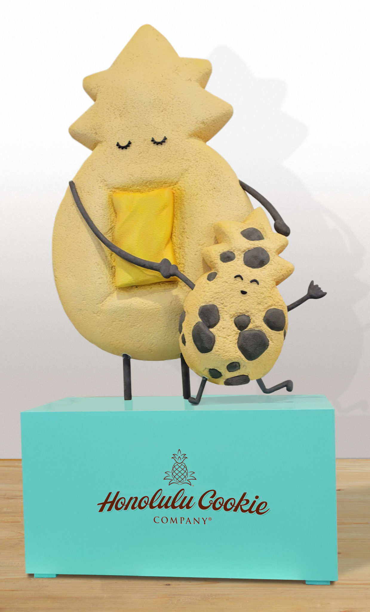 Giant Props-The Ultimate Guide - WhiteClouds