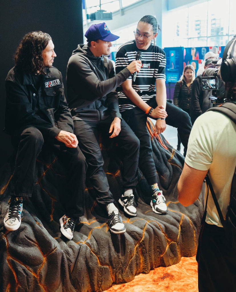 Giant Lava Couch Prop - WhiteClouds