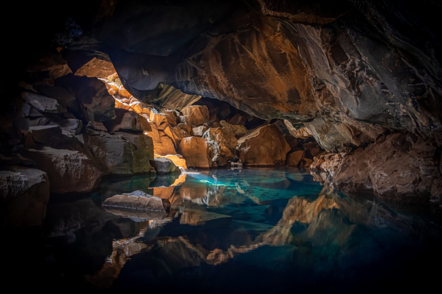 Top 10 Countries with the Most Caves - WhiteClouds