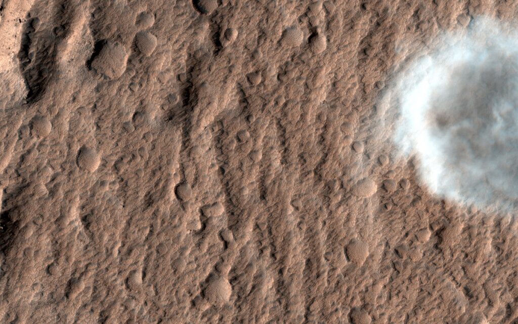 Dust on Mars - WhiteClouds