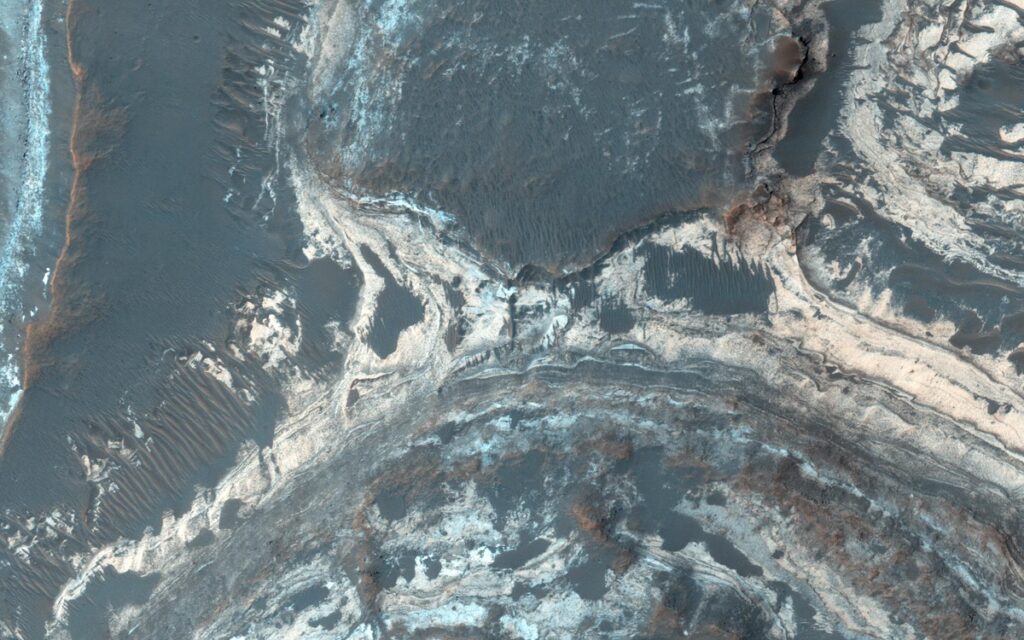 Hellas Basin - WhiteClouds
