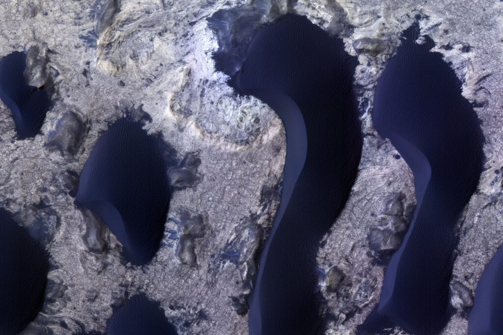 Dunes on Mars - WhiteClouds