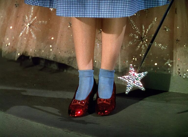 Top 10 Movie Props of All-Time - WhiteClouds