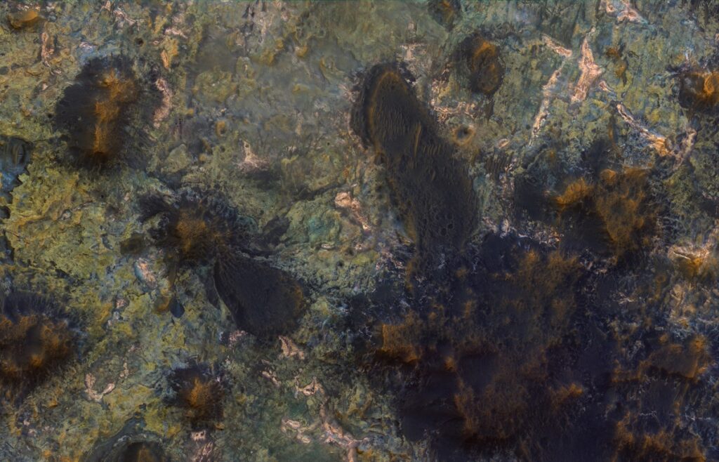 Mawrth Vallis - WhiteClouds