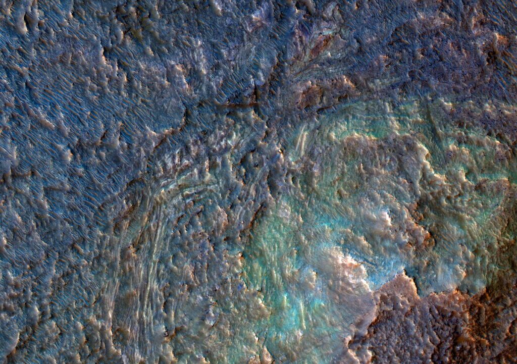 Hellas Basin - WhiteClouds