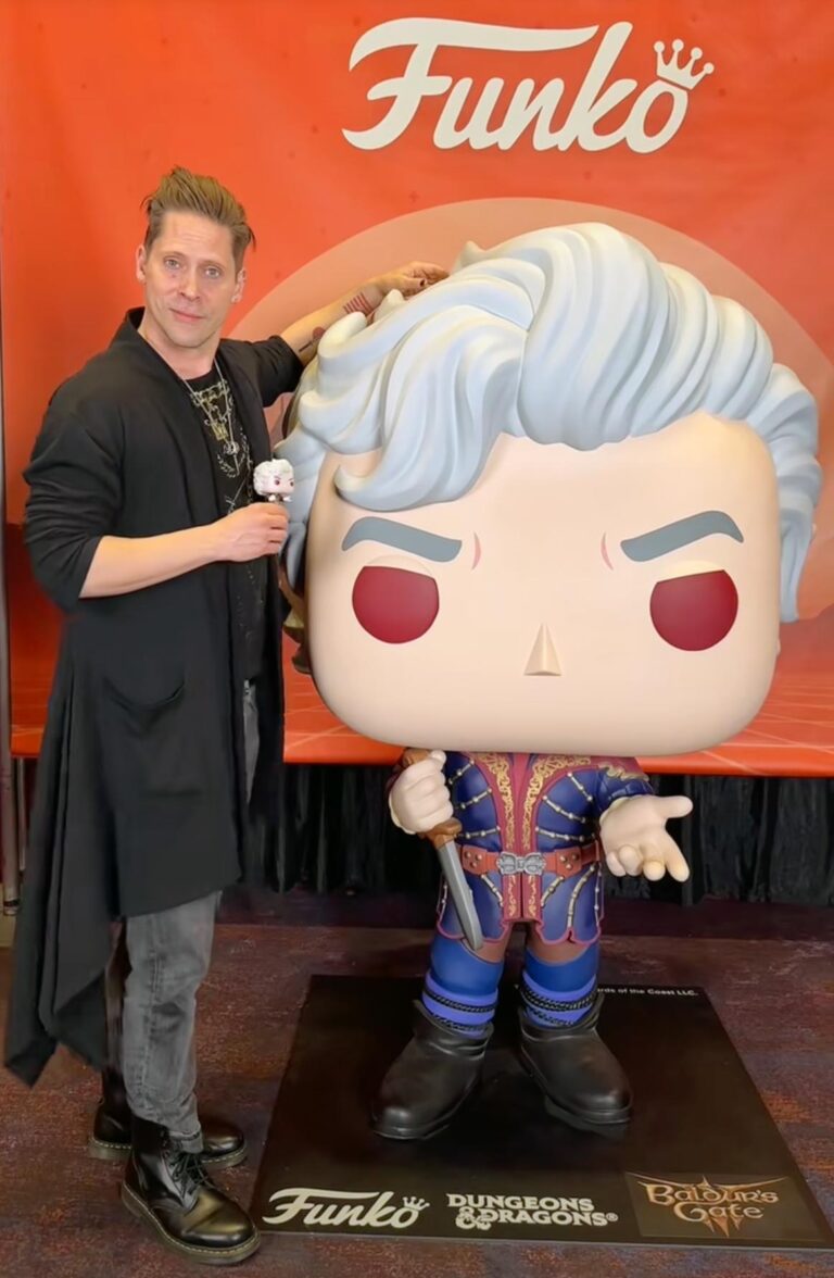 Large 3D Printed Astarion Statue - WhiteClouds