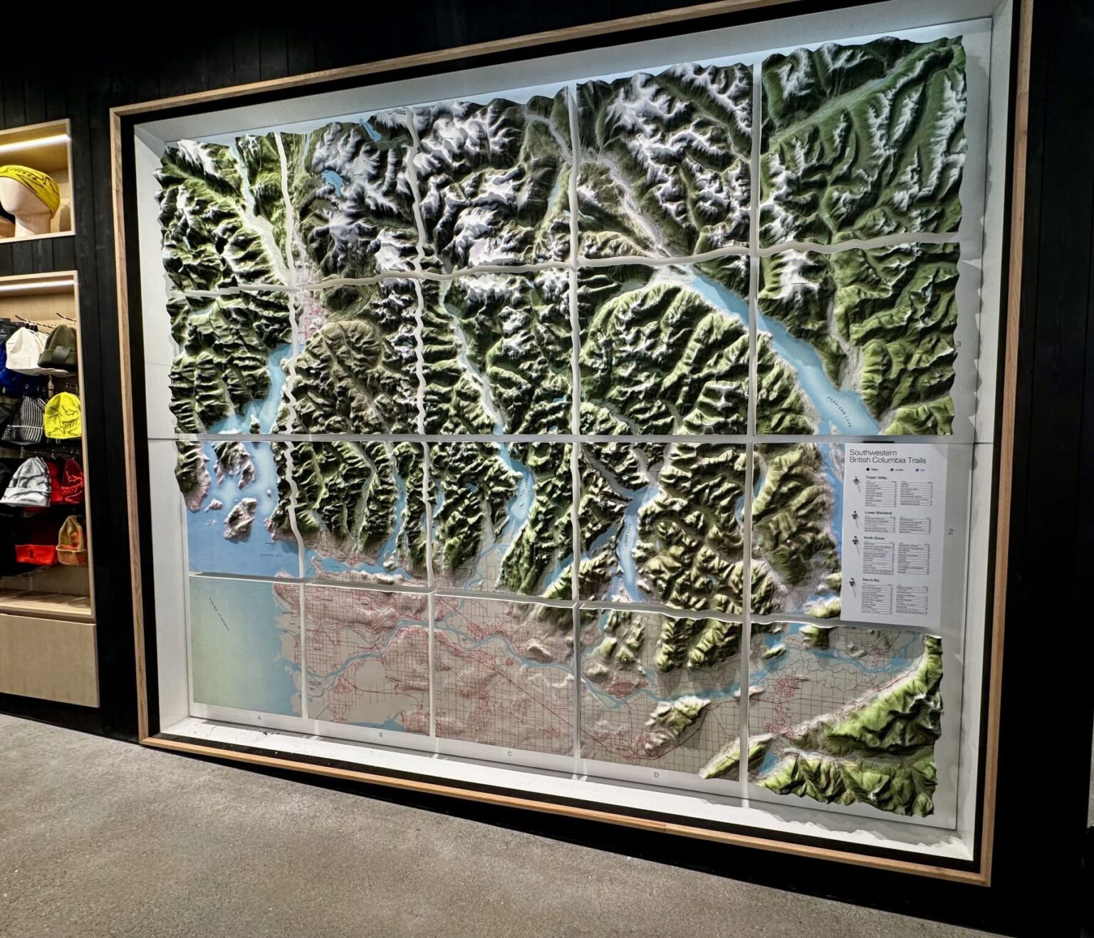 Topographic Wall Maps for Retail Stores: Design Ideas and Real-World ...